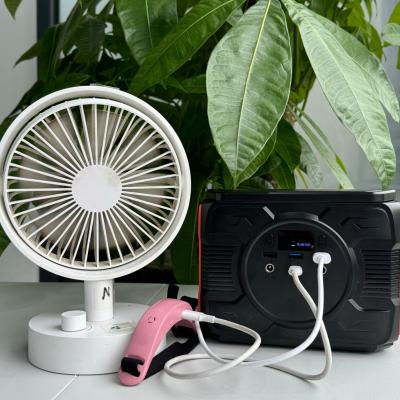 Cina Centrale elettrica portatile a batteria al litio da 200 W per la ricarica solare wireless e esterna in vendita