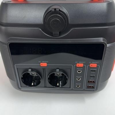 Cina Generatore solare portatile da 600W/576wh versatile e facile da utilizzare per l'alimentazione di emergenza all'aperto in vendita