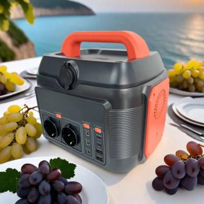 Cina Centrale elettrica portatile di accumulo di energia da 600W 6 kg Generatore solare per uso domestico all'aperto in vendita
