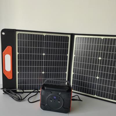 Cina Generatore solare esterno a uscita AC 110/220V con capacità di 200W e uscita Ec5 in vendita