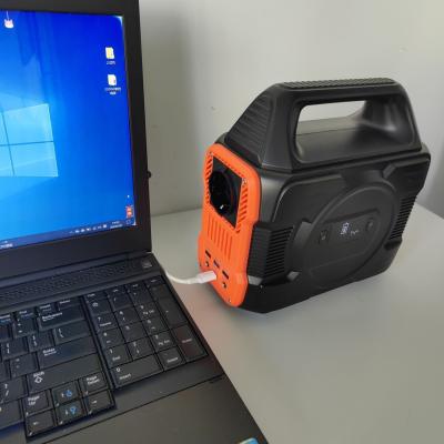 Cina Batteria al litio 300W 288Wh Stazione elettrica multifunzionale portatile con display LCD in vendita