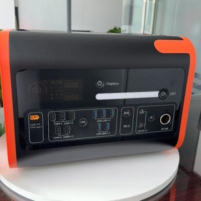 China Grote capaciteit buitenste noodstations 2200W 2048wh 40ah met USB 12W*3/18W*2 Te koop
