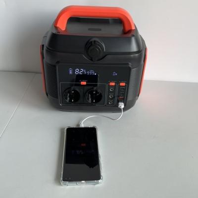Cina Banca di energia di emergenza 600W Stazione elettrica portatile di stoccaggio dell'energia con lunga durata di ciclo in vendita