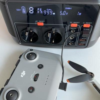 China DC-uitgang 12-13V 10A Voorkeursverlichting Noodstroomvoorziening Draagbare elektriciteitscentrale Te koop