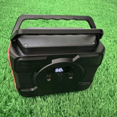 China 200W/173wh Estação de energia móvel portátil para acampamento ao ar livre com saída AC de onda modificada à venda