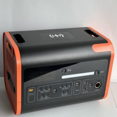 Cina Potenza costante 2200W Può guidare 4000W Alta capacità Orange Outdoor Vehicle Power Station in vendita
