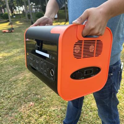 Cina Nazioni Unite AC Socket Portable Mobile Power 2200W Wireless Charging Generator Solare in vendita