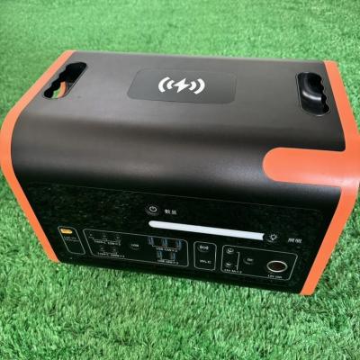 Cina Generatore solare portatile a potenza costante da 2200W con batteria al litio in vendita