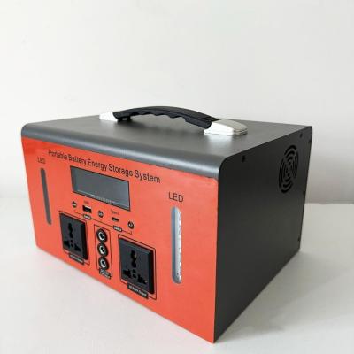 Cina Piccola centrale elettrica portatile da 300 W/LiFePO4 con protezione contro sovraccarico e onda di correzione in vendita