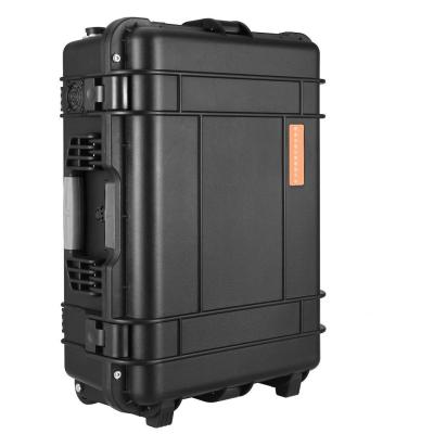 Cina ST-60 Stazione di alimentazione portatile a batteria di litio ricaricabile solare con tempo di ricarica di 6-7 ore in vendita