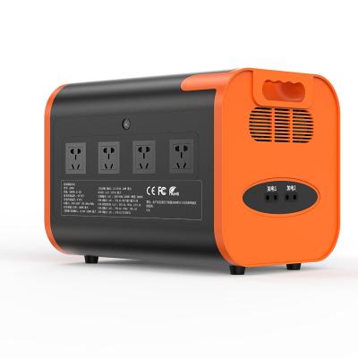 Cina 220V±5% AC Voltaggio di uscita Carica rapida 2400W Centrale elettrica portatile per auto e solare in vendita