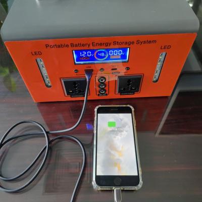 中国 キャンプ用および家庭用緊急用300Wポータブル電源発電所 タイプC 出力 5V/10W マックス 販売のため