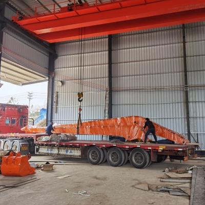 Cina 24m Excavator Boom Arm Komatsu PC700 Giallo Colore 10500 mm Long Reach Boom Arm Excavator Extension Arm in vendita