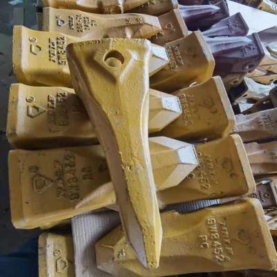 Cina CAT 330 349 Adaptatore per porta denti del secchio dell'escavatore 9W8452 IU3452 Pini Strumento di inserimento a terra in vendita