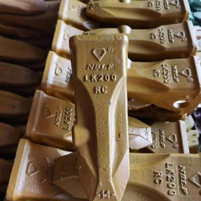 China Genuine Diamond NBLF Excavator Bucket Teeth Komatsu PC200 Kobelco SK200 20 Ton Pin & Holder for sale