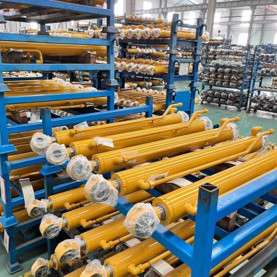Cina Cilindro idraulico per braccio escavatore per Doosan DX210 DX255 DX300 DX340 DX380 DX420 in vendita