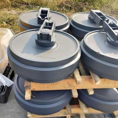 Cina Ruota folle anteriore del sottocarro per Komatsu PC20 PC30 PC40 PC50 PC55 PC60-6 PC100-5 PC120 PC200-5 in vendita