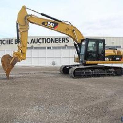 Cina Escavatore idraulico usato Caterpillar CAT 320DL, larghezza cingoli 800 mm, 103KW in vendita