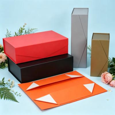 China Flat Shipment Foldable Gift Box, Sturdy Structure, Recyclable Coated Paper Packaging, China Factory OEM ODM, Custom Printing for Cosmetic and Jewelry Brand Packaging, Presents and Souvenir Sets for sale