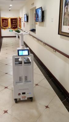 中国 過酸化水素の殺菌性のスプレーのロボット乾燥した霧のSanitizer機械 販売のため