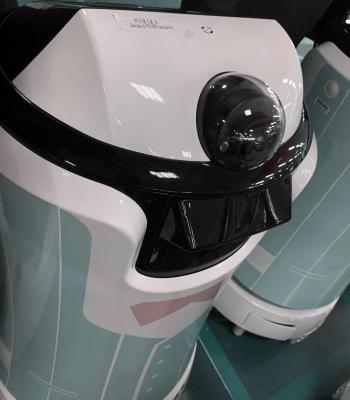 China Robot van de de Robot65db Slimme Levering van de hotel de Mobiele Dienst het 10,5 Duimscherm Te koop