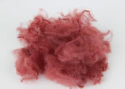 Cina Stimolante abbastanza brillante della fibra di graffetta di poliestere di PSF tinto colorato per materiale di riempimento del cuscino in vendita