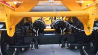 China 20001-25000 kg Max Payload CIMC Axle's 3-Axis Container Chassis Frames for sale