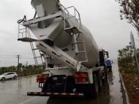 China Second-Hand Construction Concrete Mixer Truck With Core Engine Component for sale