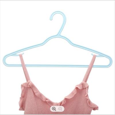 中国 17インチの大人のハンガー、ホックのワイ シャツのハンガー 販売のため