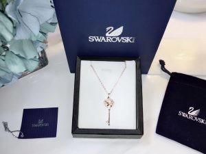 Cina 18K oro di marca gioielleria d'argento cuore lucchetto collana chiave pendente in vendita