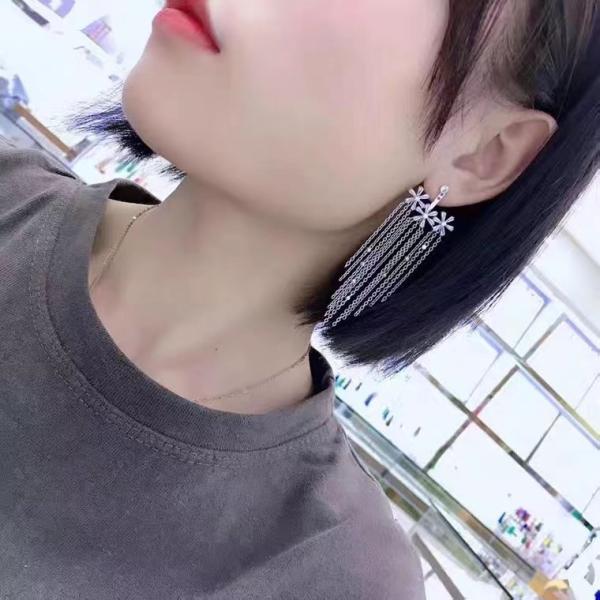 Quality Polished S925 Snowflake Fringe Sterling Silver Tassel Earrings 1.5cm for sale