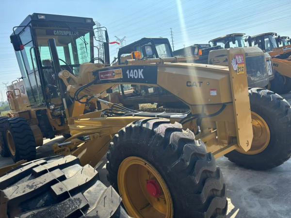 Quality Supply Secondhand Cater-pillar 140K Motor Grader for sale