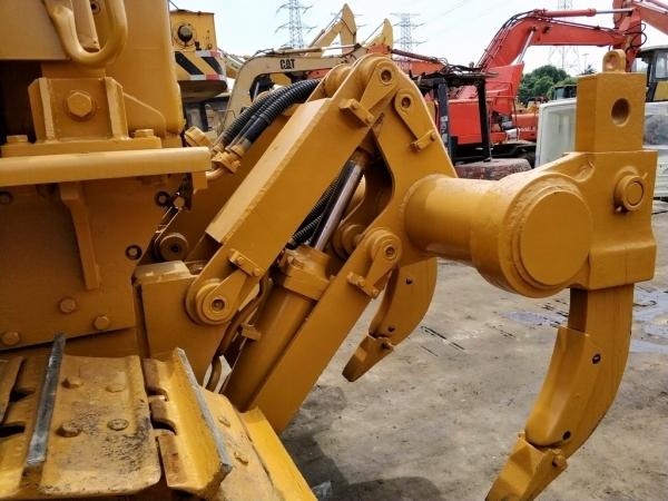 Quality Affordable Used CAT Bulldozer D6G Perfect for Mining/Construction, Smooth for sale