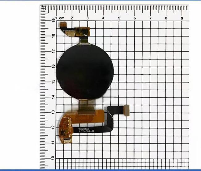 1.32 inch AMOLED OLED display module in packaging
