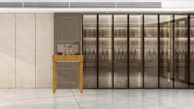 Cina schermo trasparente OLED. Personalizzabile per i tavoli del gabinetto del vino, autoilluminante e trasparente, adatto per cantine di alta gamma/display domestici, dimensioni e contenuti personalizzabili in vendita