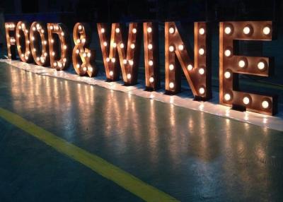 Cina Rusitc ha illuminato le lettere giganti del LED con le lampadine nello stile d'annata in vendita