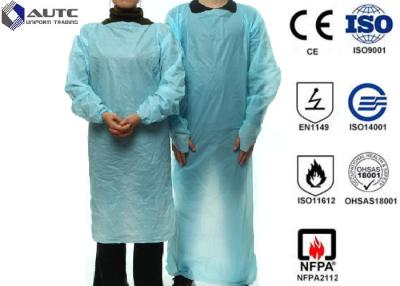 中国 PEの使い捨て可能な医学のWorkwearの防護衣の液体証拠のライト級選手 販売のため
