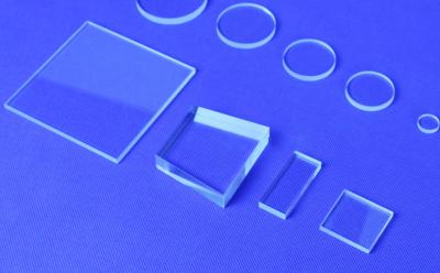 Cina Wafer di vetro UV-C profondo del quarzo di applicazione del substrato LED del quarzo di sterilizzazione a raggi ultravioletti di alta permeabilità in vendita