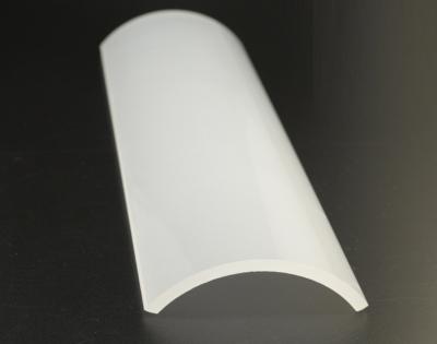 Cina Piatto resistente ad alta temperatura curvo glassato liscio del quarzo trasparente del piatto del quarzo in vendita