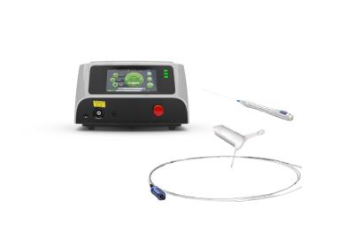 China Wellenlänge 1470nm häuft Tissue-Dioden-Lasers Hemorrhoit Laser-Maschinen-22W Behandlung an zu verkaufen