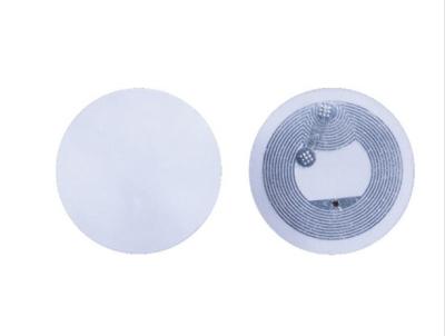 Cina OEM 213 Chip Plastico Patrol RFID NFC Tag Sticker 13,56mhz impermeabile in vendita
