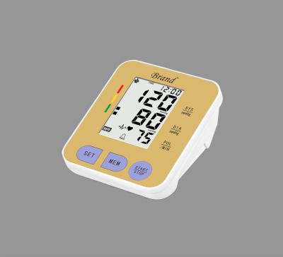 Cina 3,5 misura il tipo in pollici punto di ebollizione del braccio del monitor di pressione sanguigna della casa di 180 Bpm che conta la macchina in vendita