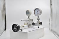 China HS705 Hydrostatic Pressure Test Pump 0-700 bar Oil Medium Pressure Calibrator for sale