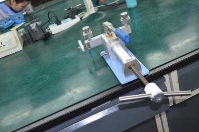 China OEM Supported HX673A Manual Pneumatic Air Pressure Calibrator Pressure Range -0.95-60 bar for sale