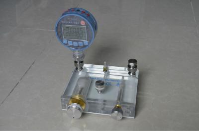 Cina Pompa di confronto di pressione pneumatica di grado industriale -0,5-0,5 bar per le macchine pesanti in vendita