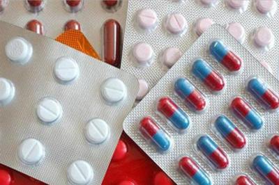 China Apotheek Blister Verpakkingsmachine Tabletten Pillen Blister Verpakkingsmiddelen Te koop
