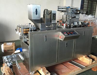 China 0.75kw Farmácia Máquina de embalagem de cápsulas de bolhas Máquina automática de vedação de bolhas à venda