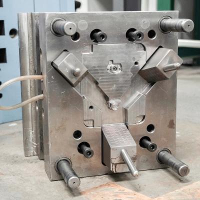 China 100 Percent Inspection Rapid Tooling Services Using Epoxy Material Types And STP Drawing Format Providing Manufacturing Solutions for sale