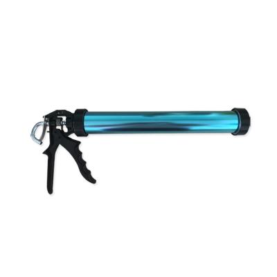 Cina il pacchetto della salsiccia 600ml calafata la pistola, progettazione ergonomica della pistola a spruzzo per presellatura del silicone in vendita