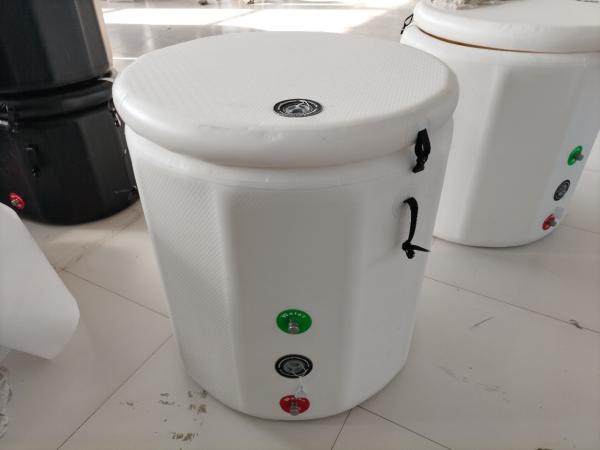 Quality Portable Vertical Round Ice Bath Barrel Outdoor Cold Plunge Tub for sale